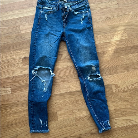 Zara | Jeans | Zara Distressed Skinny Jeans In Deep Blue | Poshmark